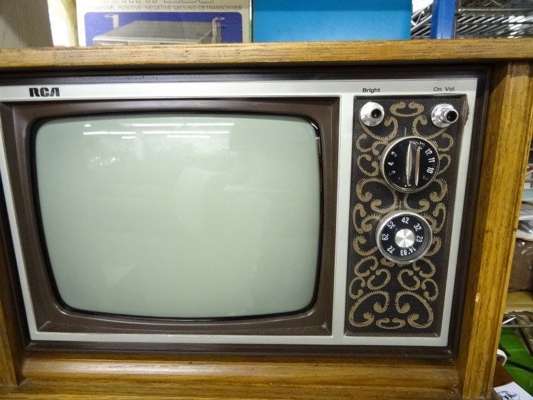 RCA & Sears TV
