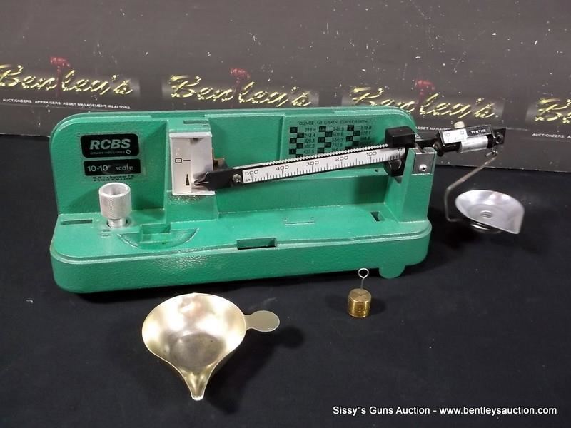 RCBS 10-10 POWDER GRAIN SCALE BY OHAUS