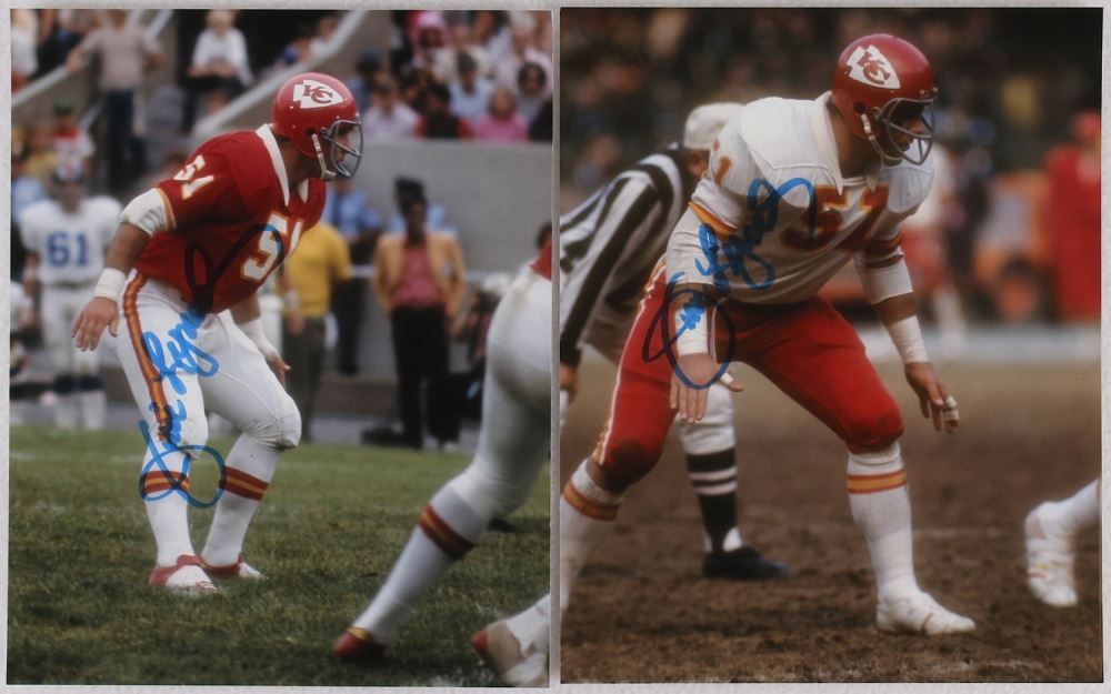 Lot of (2) Jim Lynch Signed Chiefs 8x10 Photos (PA LOA)