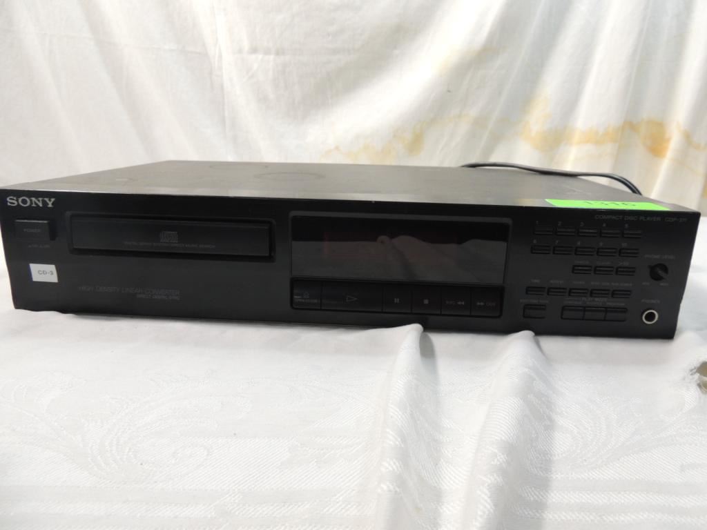 SONY HIGH DENSITY LINEAR CONVERTER CD PLAYER