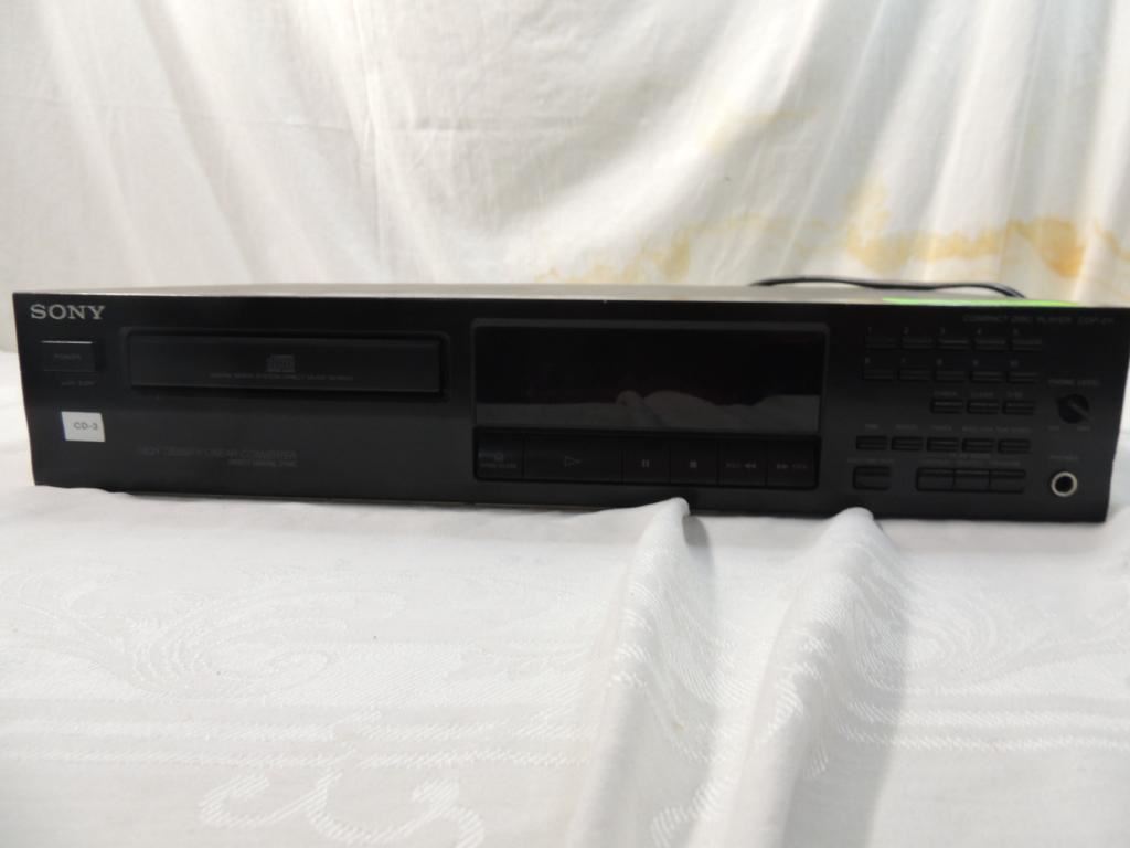 SONY HIGH DENSITY LINEAR CONVERTER CD PLAYER