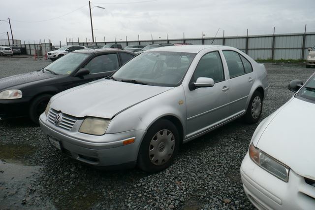 99 Volkswagen Jetta 4 Dr New Sedan - T - DRIVE MC TP