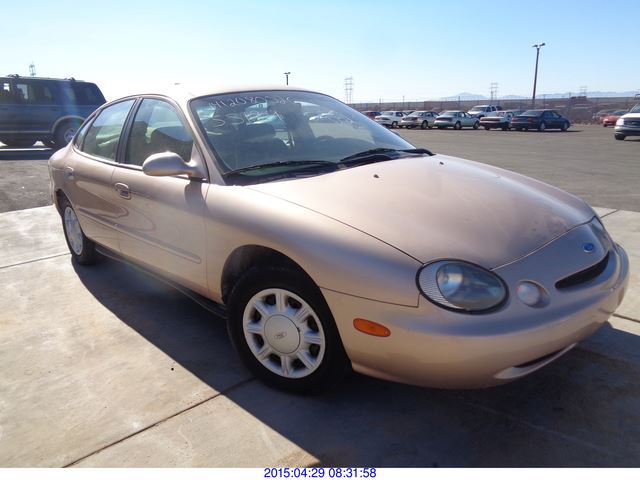 1996 - FORD TAURUS