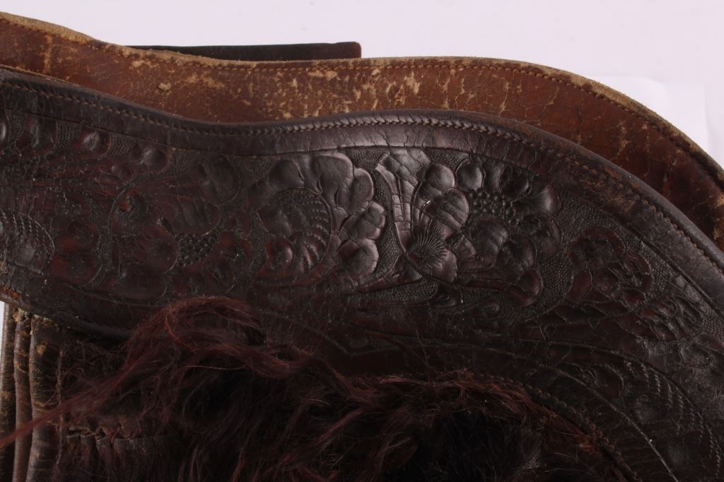 Montana Batwing Wooly Spotted Chaps
