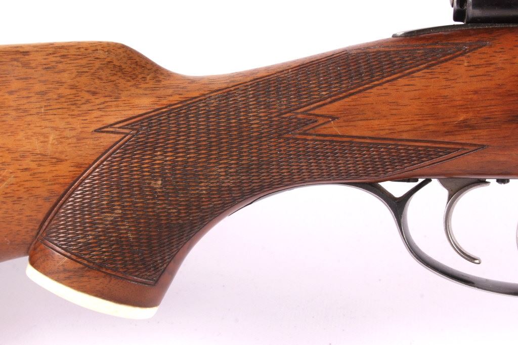 CZ BRNO 550 Safari Classic .243 Win Carved Rifle