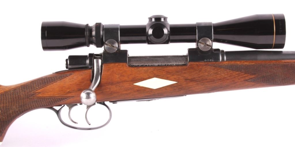 CZ BRNO 550 Safari Classic .243 Win Carved Rifle