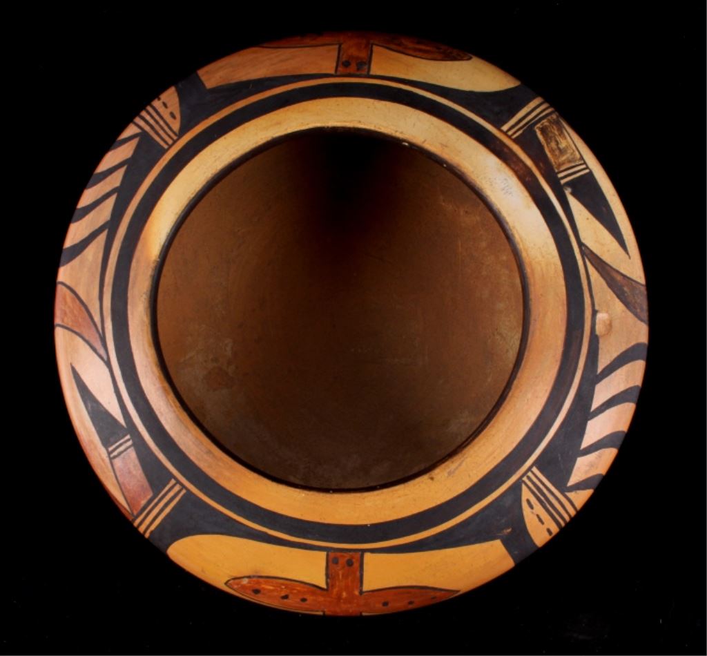 Hopi Pottery Vessel by Frog Woman Paqua Naha