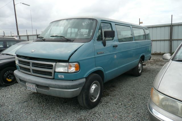 94 Dodge Ram Wagon 3 Dr Passenger Van Exten - T - DRIVE
