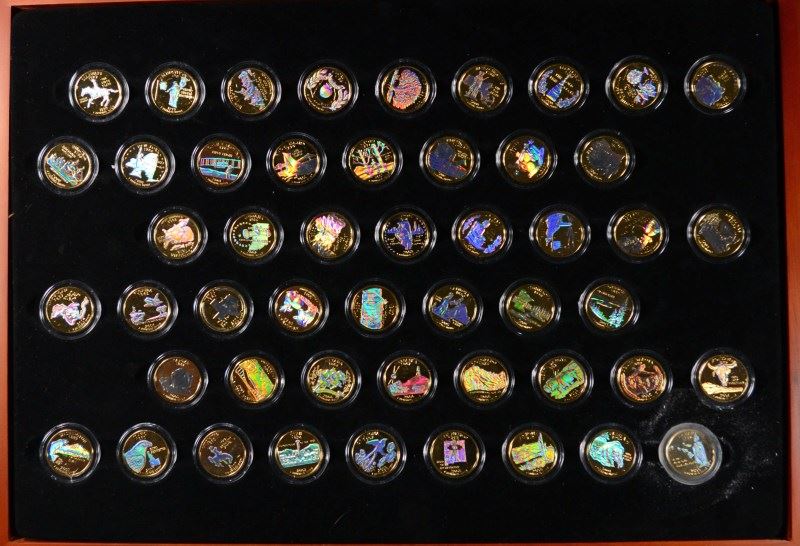 50 STATE QUARTER COLLECTION - COLORIZED - HOLOGRAM - 24 K GOLD EDITION