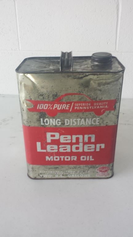 Penn Leader 2 Gallon Motor Oil Can