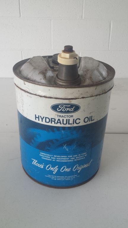 Ford Tractor Hydraulic Oil 5 Gallon Can