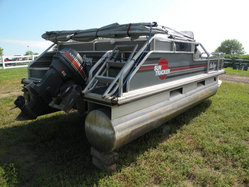 1989 Sun Tracker 18 ft pontoon w/trailer SN#-BUJ52964A989