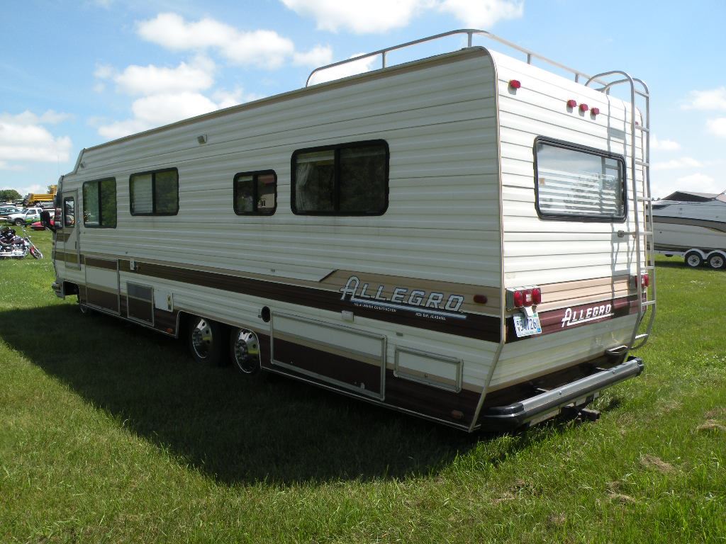 1990 Allegro 35 ft motorhome SN#-1GBKP37N9L3307732