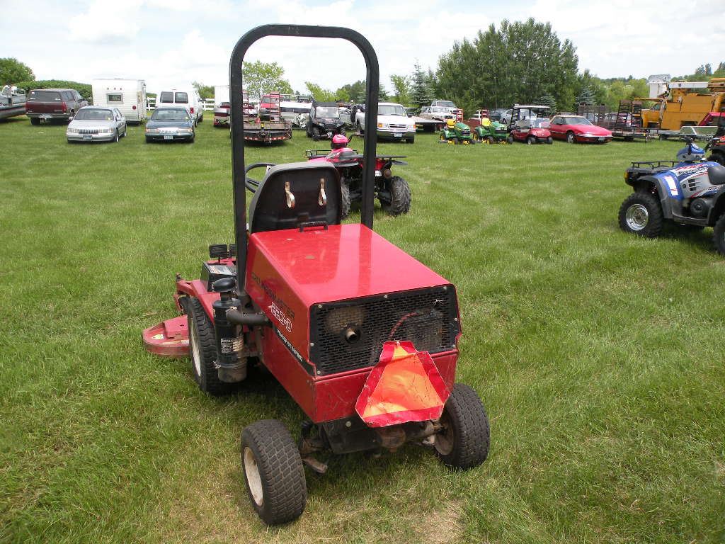 Toro 223-D Groundsmaster SN#-3022380280