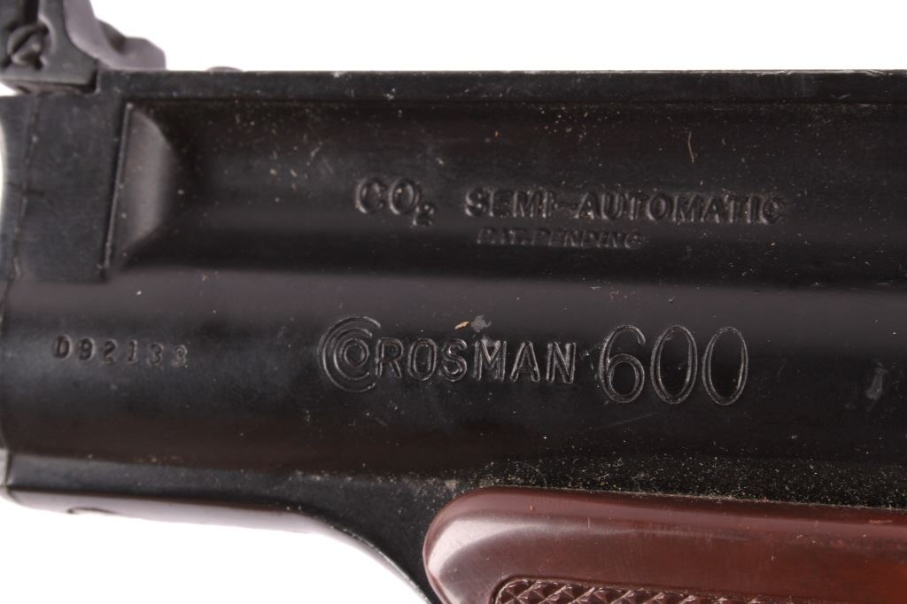 Crosman Model 600 .22 CO2 Air Pistol
