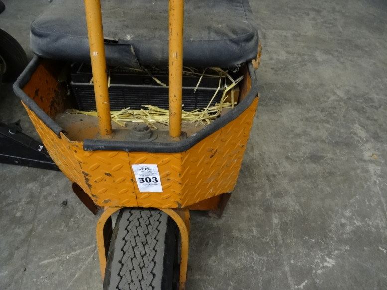 Lester Warehouse Trike Scooter