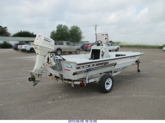 1989 - BAY HAWK BOAT (TRAILER INCLUDED)