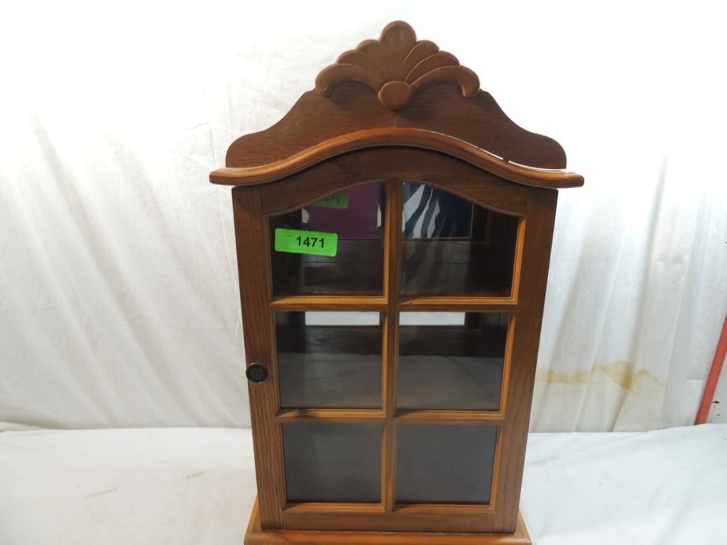 WOODEN DISPLAY WALL CABINET