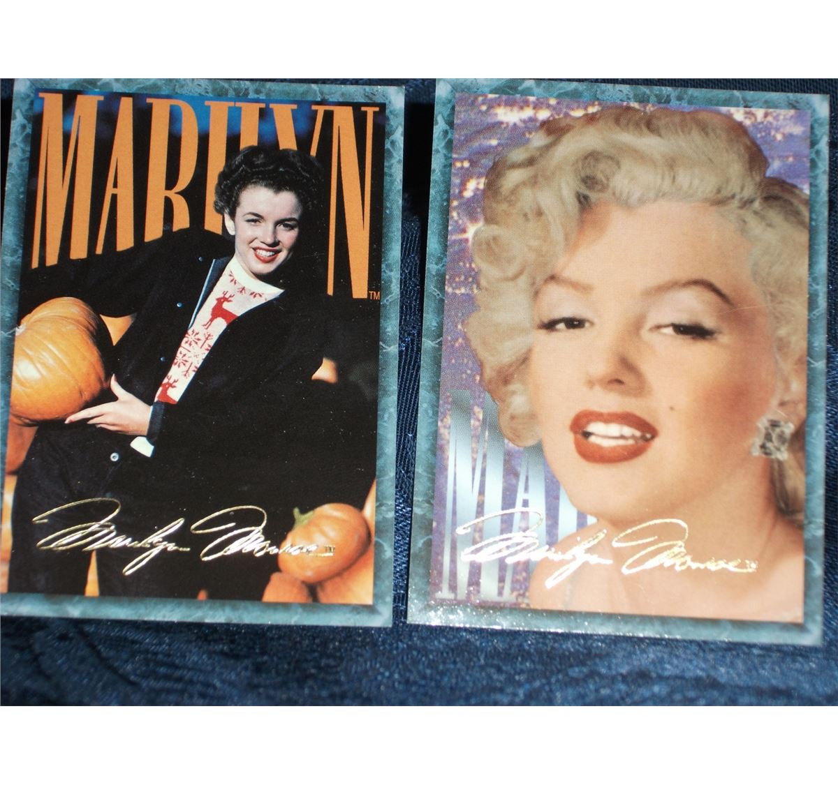 LOT OF 12 MARILYN MONROE TRADING CARDS (L121-19)