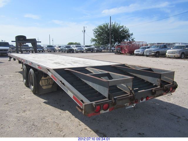 2005 - TEXAS BRAGG UTILITY TRAILER//SALVAGE TITLE