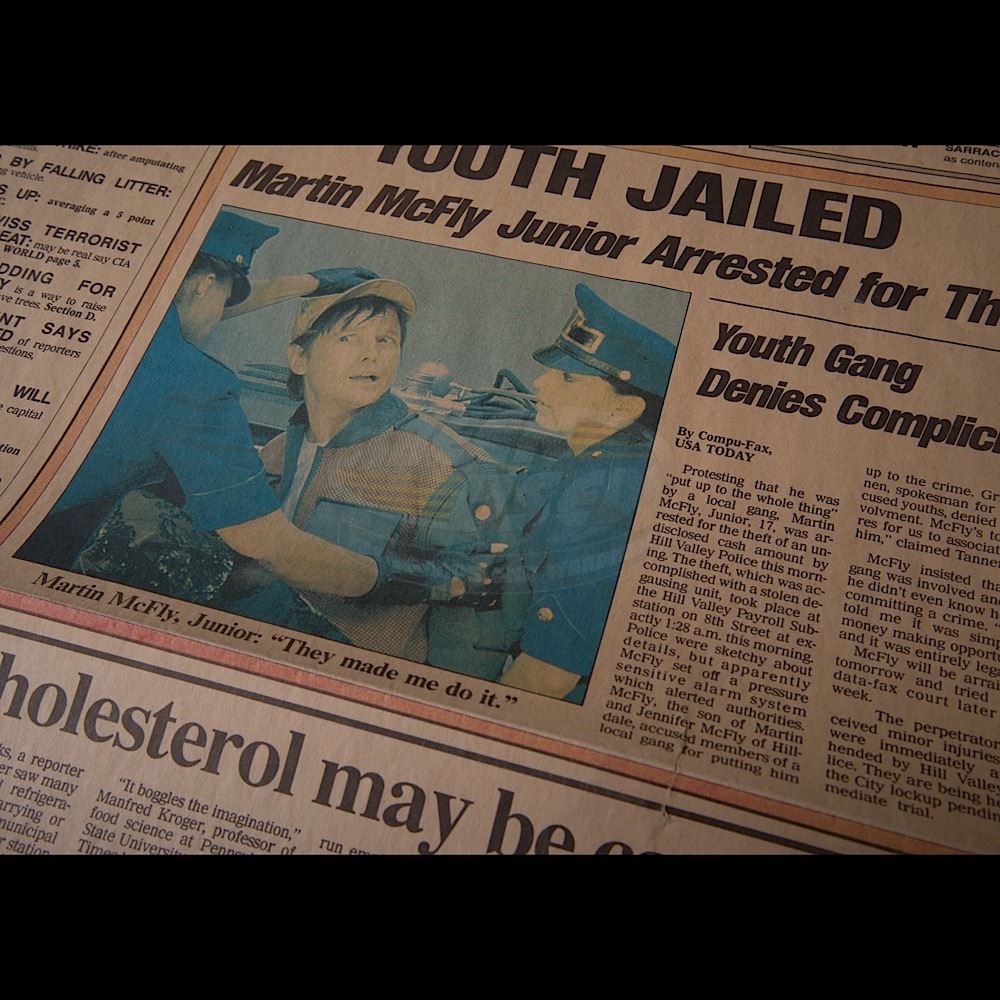 Back To The Future 2 - USA Today "Hill Valley Edition" Newspaper "Youth ...