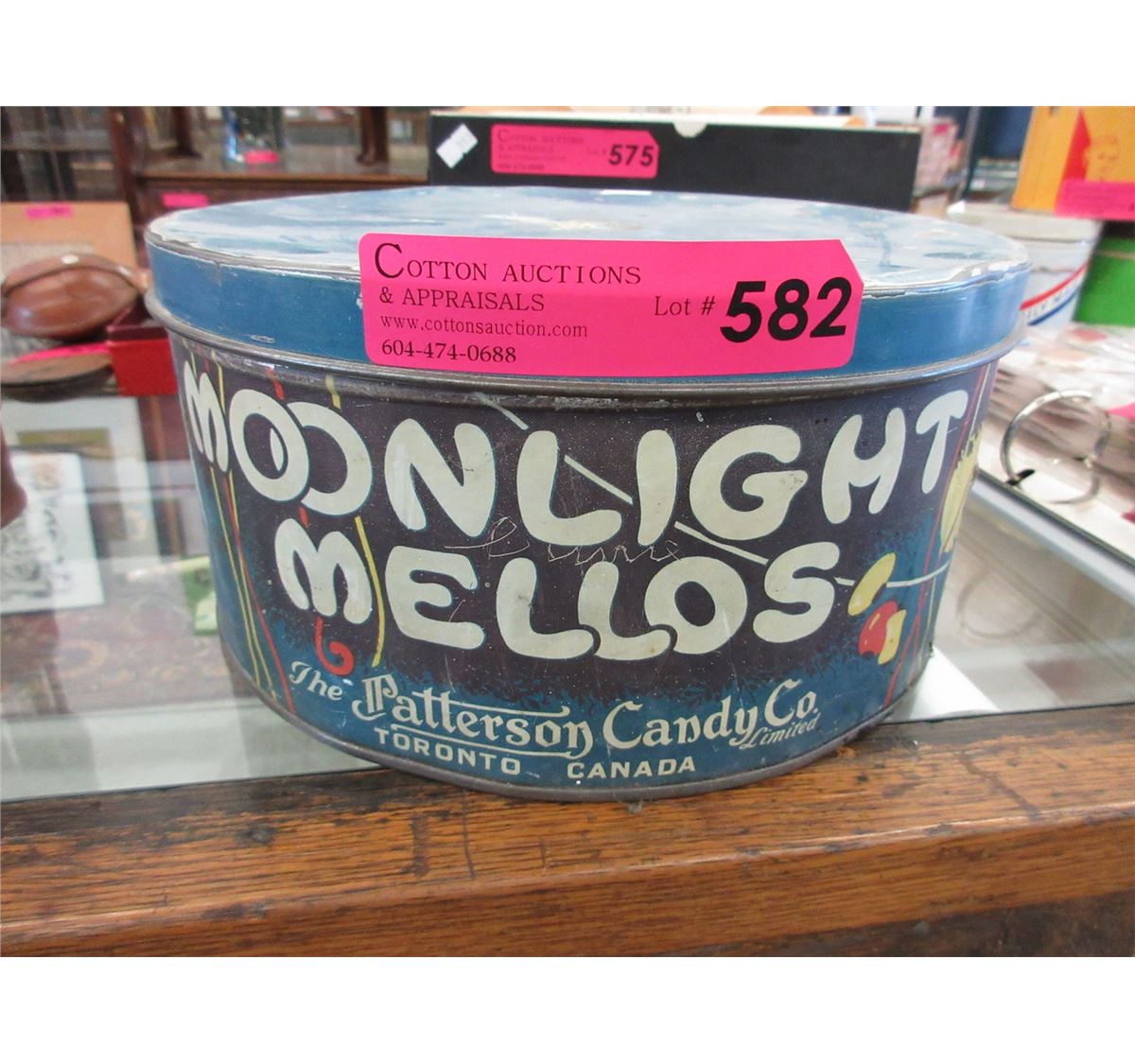 Vintage Moonlight Mellows candy tin