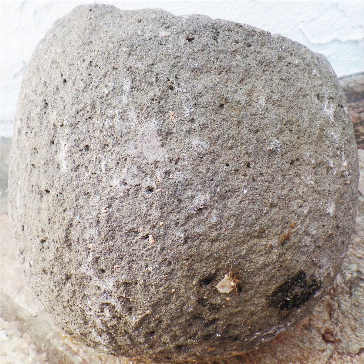Prehistoric Native American Stone Mortar & Pestle