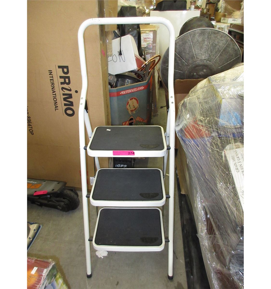 Used 3 Stair step ladder