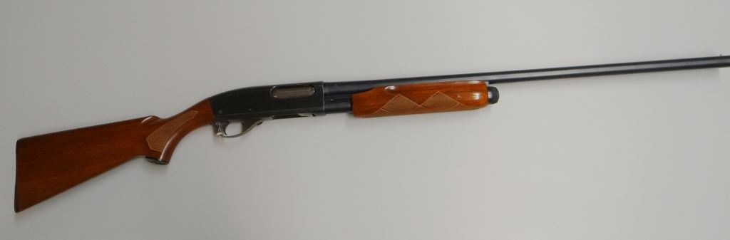 Remington 870 Wingmaster, 12 ga. shotgun, vented rib bbl