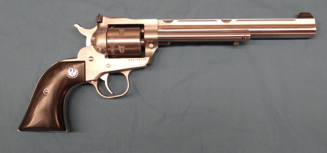 Ruger New Model, .17 HMR, revolver, stainless, 7.5" bbl, s#264-64140 ...