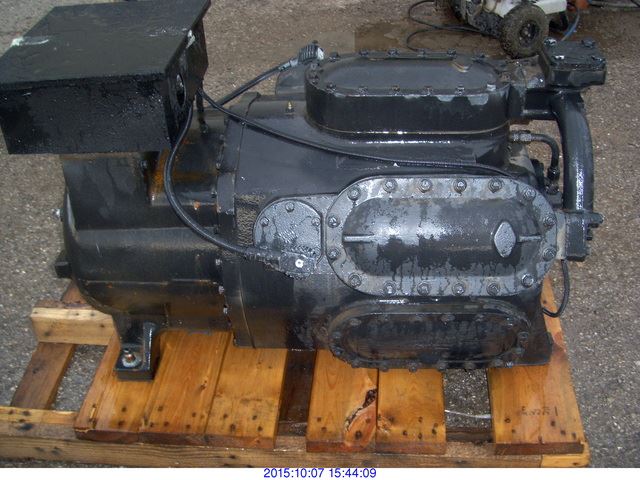 YORK CHILLER AIR COMPRESSOR