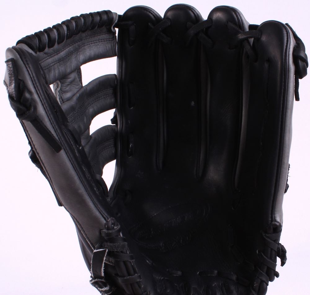 Gary Sheffield Signed Game-Used Wilson A3000 Outfielder's Glove ...
