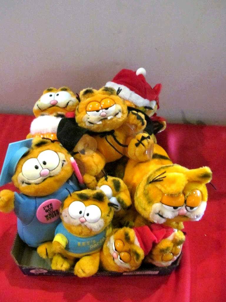 Lot of Stuff Garfield Animals