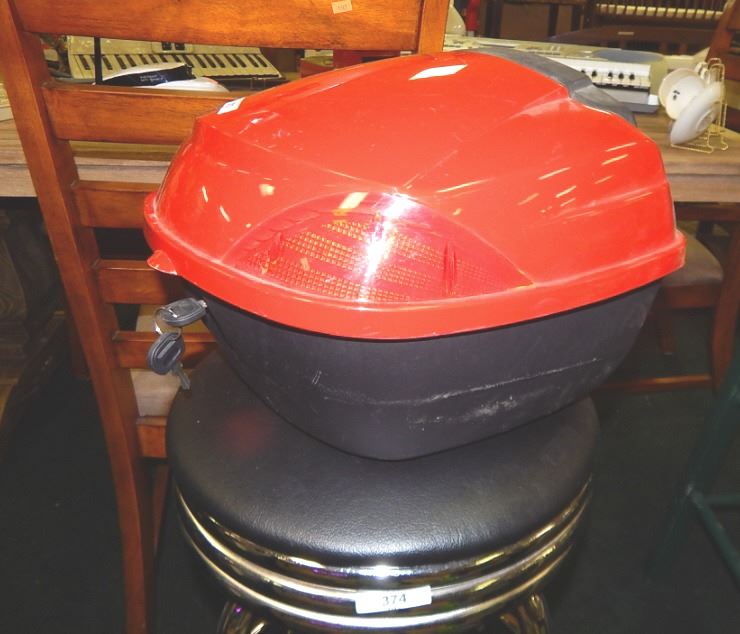 NEW SCOOTER REAR TRUNK - WITH KEY - RETAIL $159 - RED