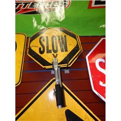 METAL FLAGGER SIGN WITH HANDLE - SLOW/STOP