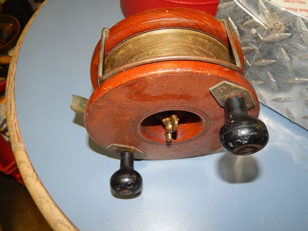 PEETZ STYLE FISHING REEL - HAND CRAFTED WITH WOOD AND BRASS - STAMPED ...