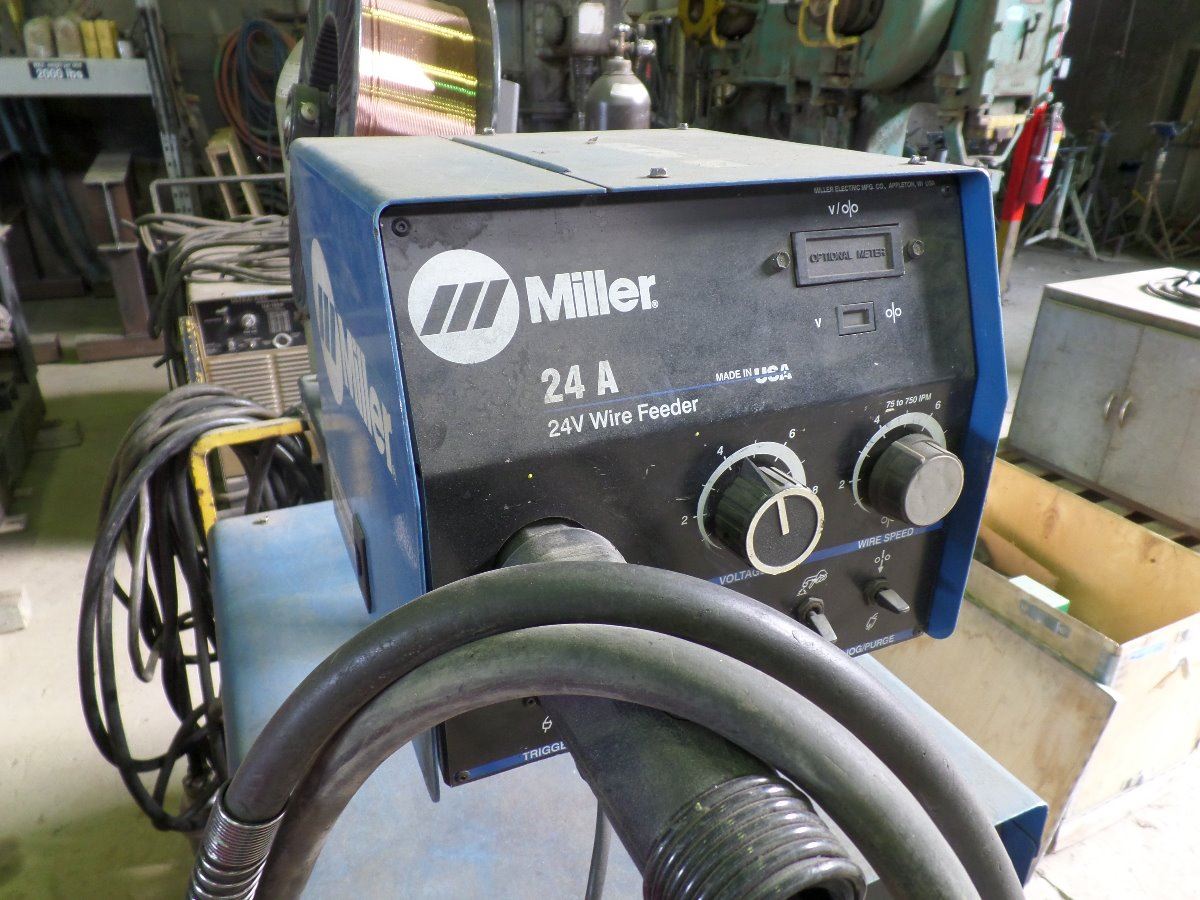 Miller Delta-Fab CV-DC Welder