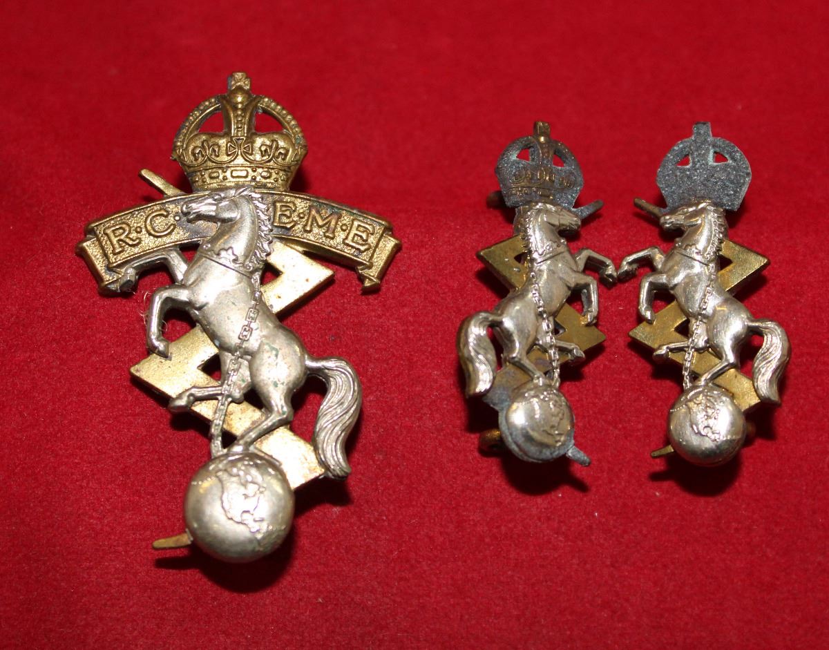 D48. RCEME, Cap/Collar badge set