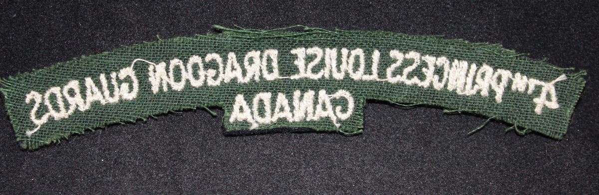 H94. 4th Princess Louise Dragoon Guards cloth shoulder flash