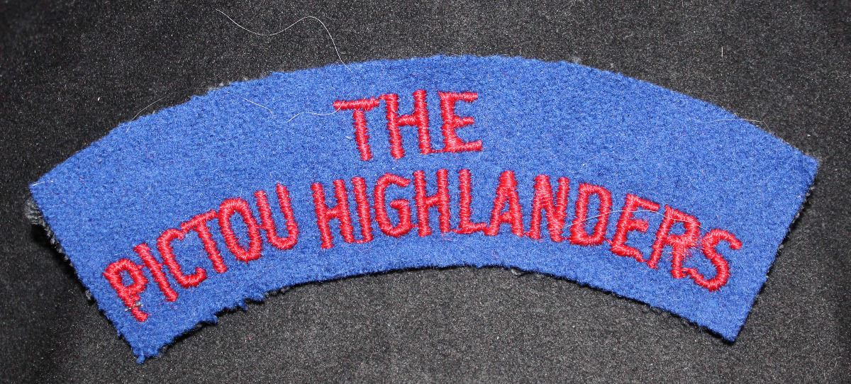 H161. The Pictou Highlanders cloth flash