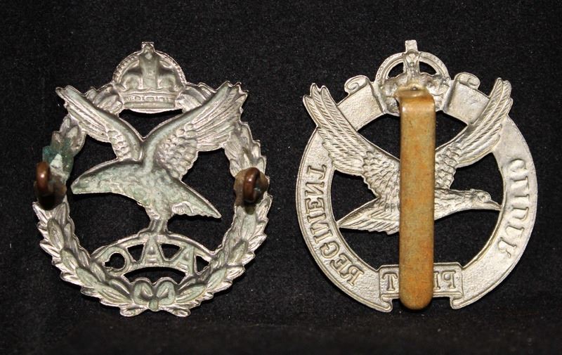 J5. British, Glider Pilot Regiment and AAC, Army Air Corps, Cap badge lot