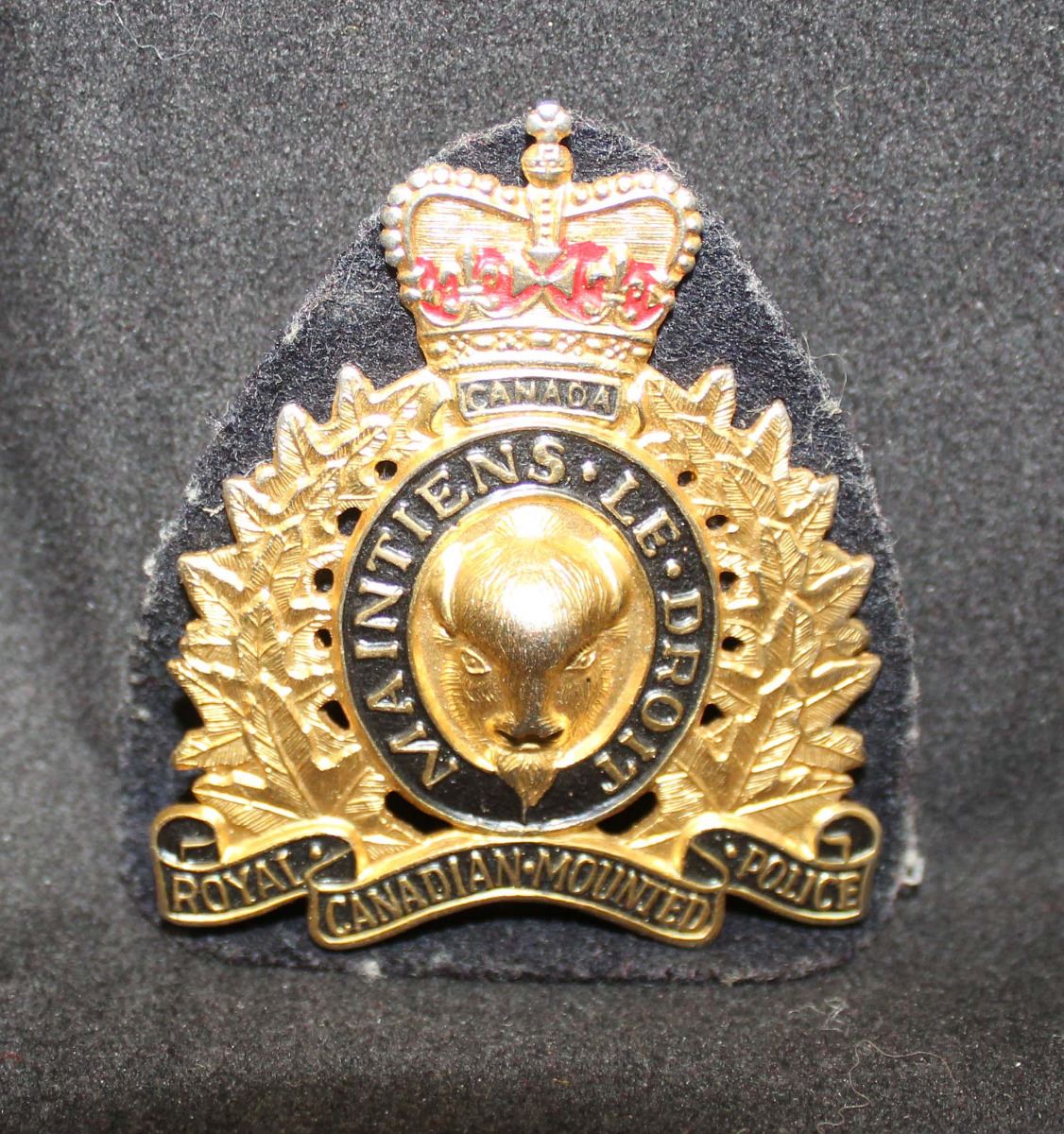 P16. RCMP Cap badge
