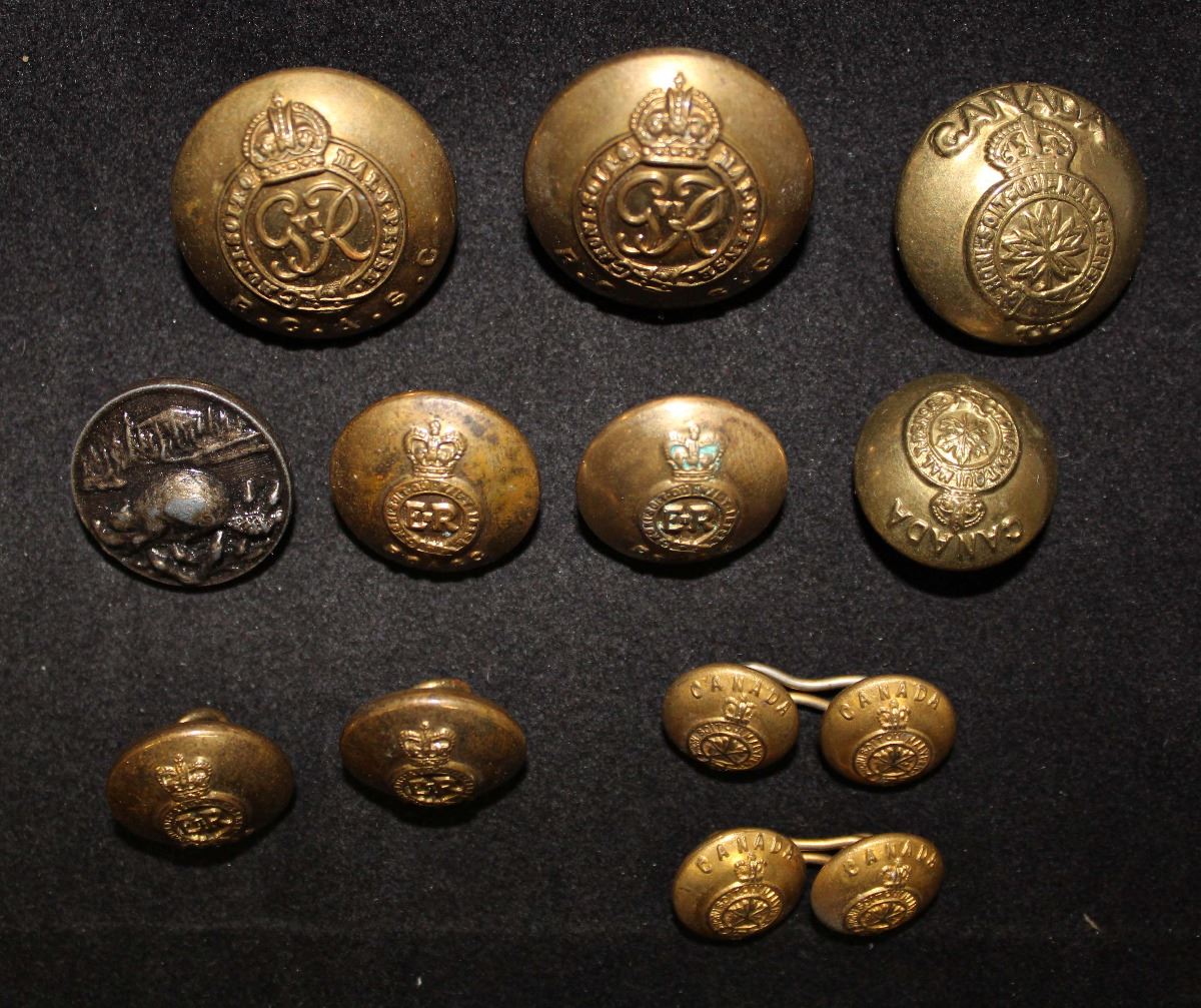 Q2. Button Lot. RCASC and General Service, Cuff links