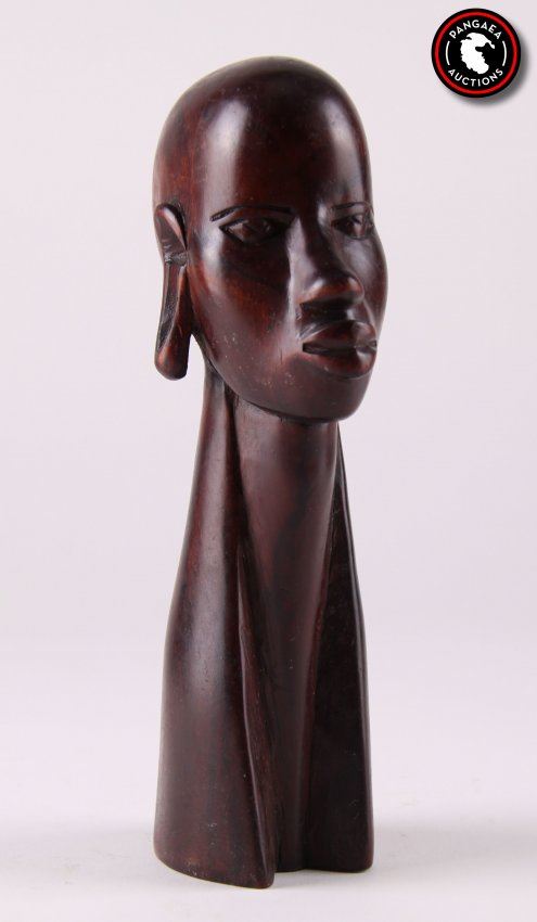 Antique African hand carved bust. Excellent