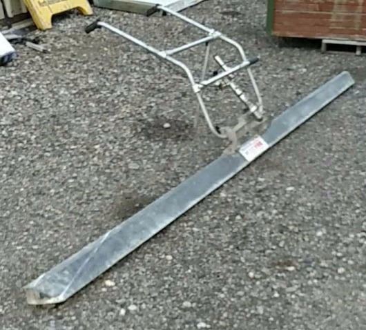 Multivibe concrete screed 12'