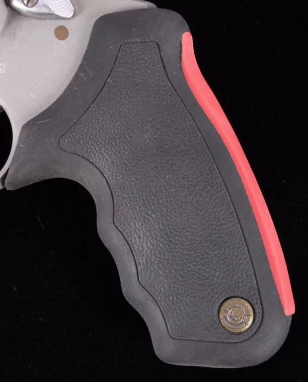 Taurus Ultra-Lite 444 Titanium 44 Magnum Revolver