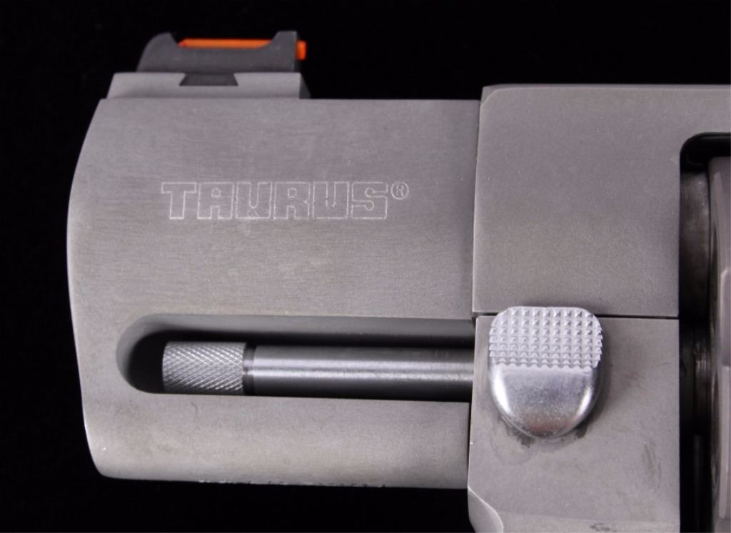 Taurus Ultra-Lite 444 Titanium 44 Magnum Revolver