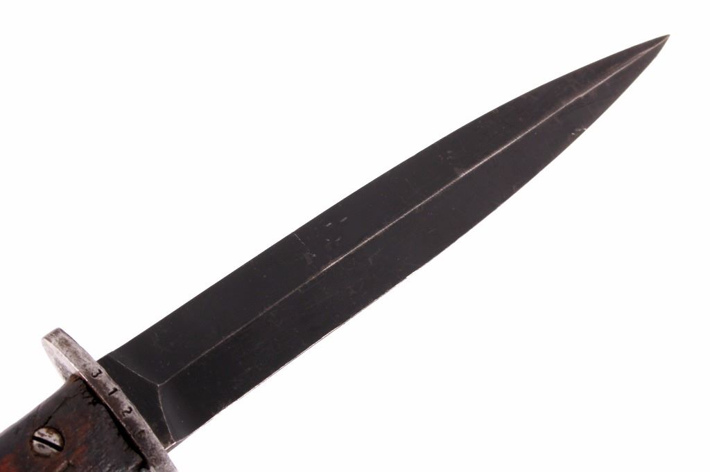 Portuguese Submachine Gun M48 Combat Bayonet