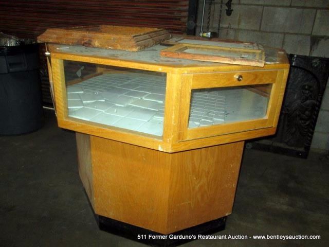 OCTAGON SHAPED WOOD & GLASS DISPLAY CASE