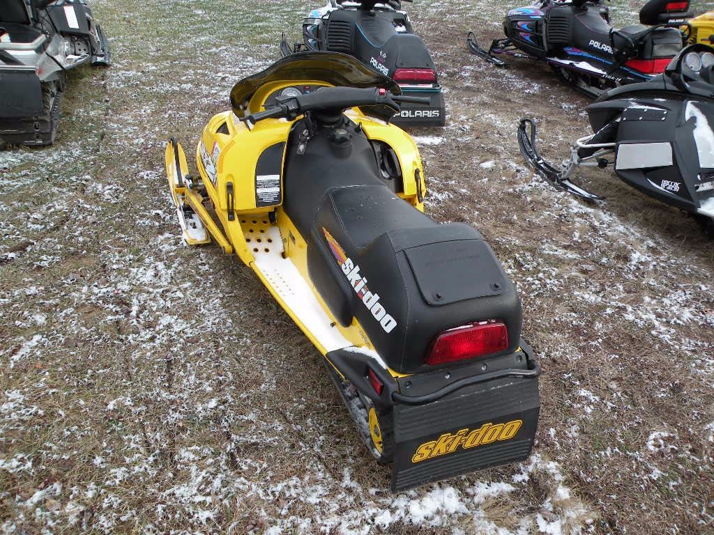 1998 Ski Doo MXZ 440 SN#-126500389
